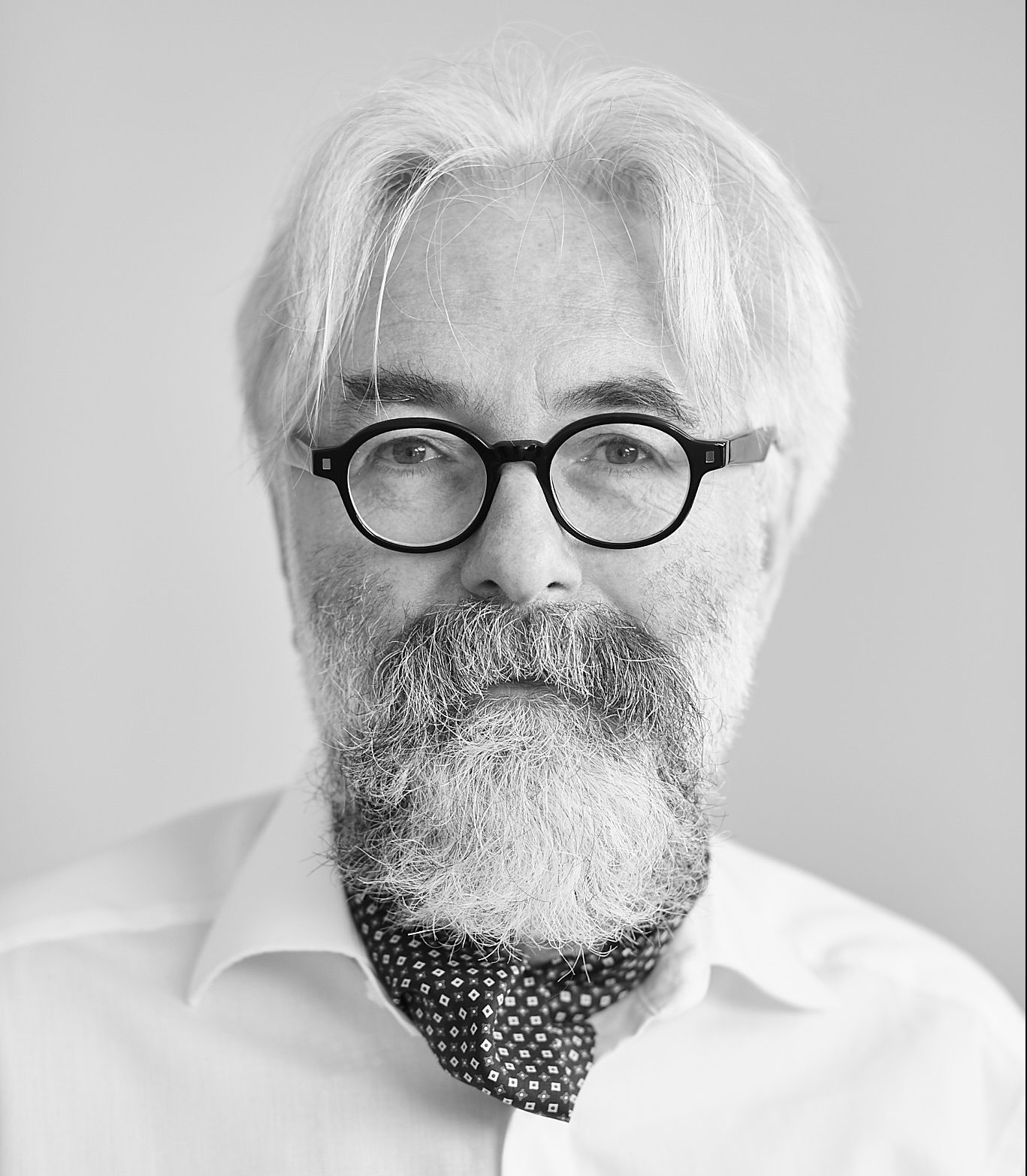 dr Adam Czyżewski - Wydział Sztuki Mediów